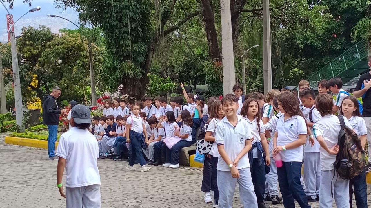 Estudiantes tienen descuento en Parque Norte y Aeroparque - Metroparques